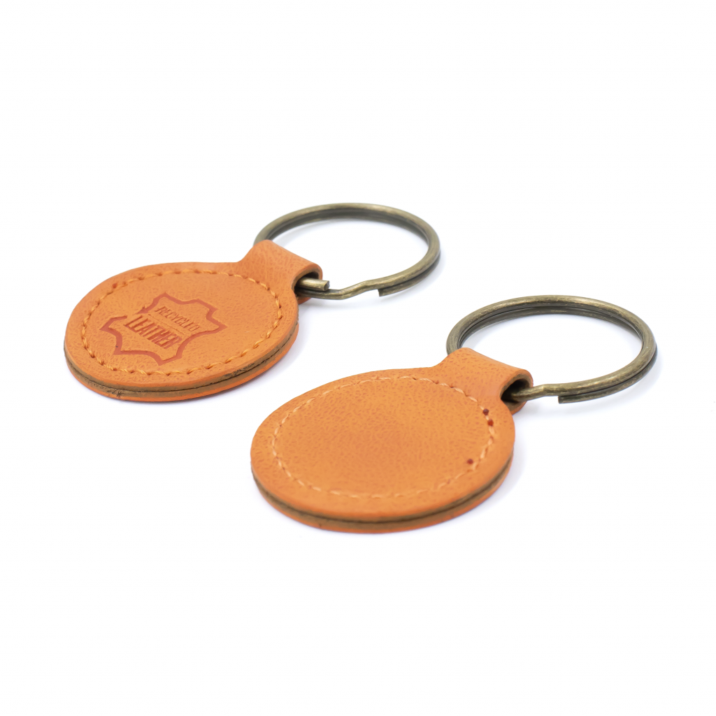 London Recycled Leather Keyring - Global CMA